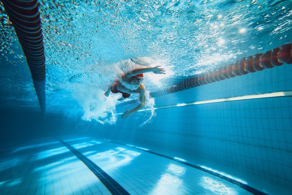 7 Tips For Avoiding Shoulder Injuries In The Pool